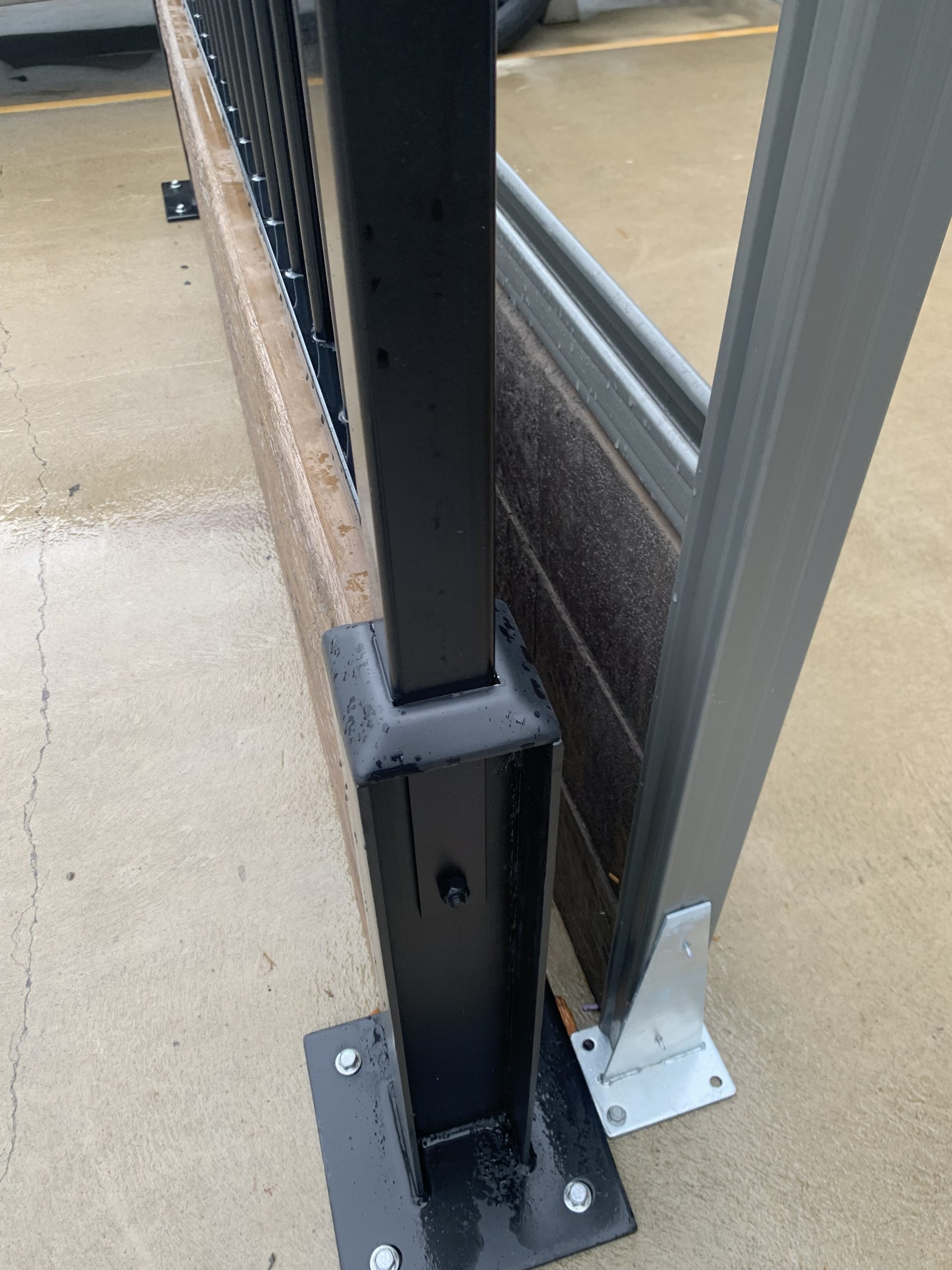 FENCE BRACKETS – Uprite Retaining Walls